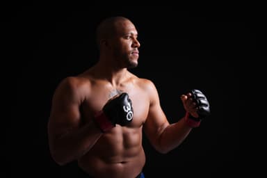 UFC’s Top 10 Hottest Male Fighters: Fan Favorites Ranked