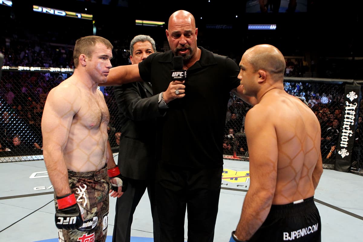 How Long Are MMA Rounds?