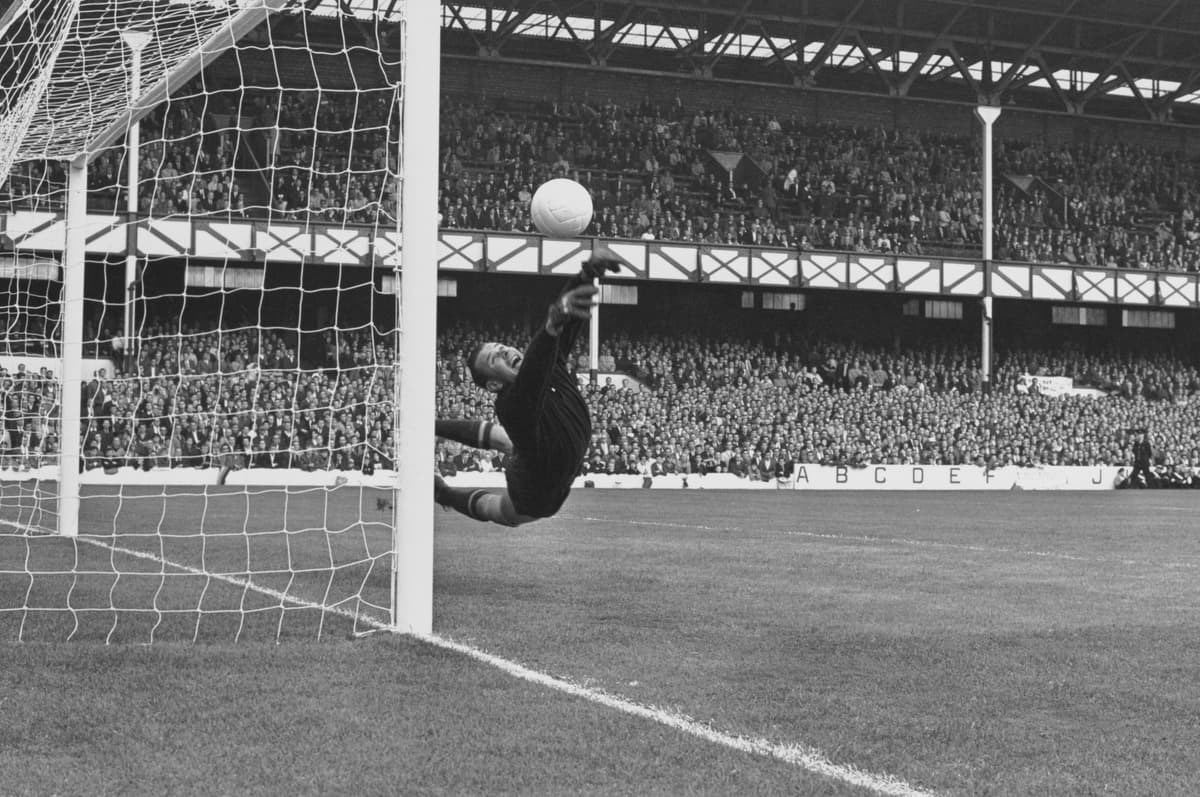 The Top 10 Goalkeepers of All Time