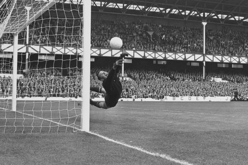 The Top 10 Goalkeepers of All Time