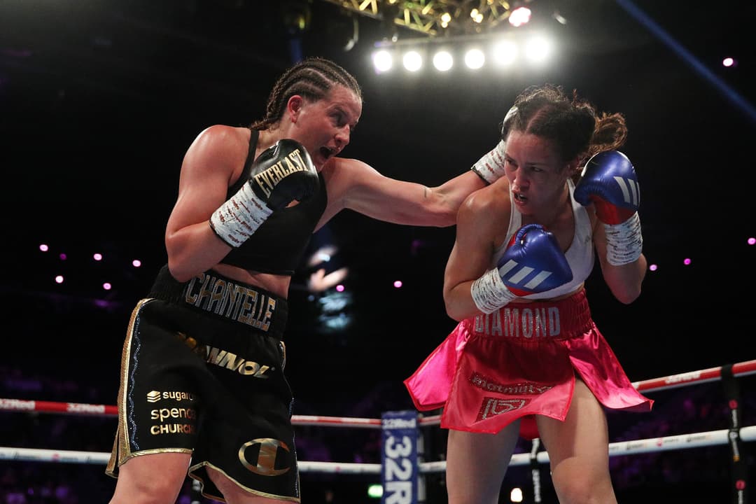 Former Undisputed World Champion Chantelle Cameron is on a Mission to ...
