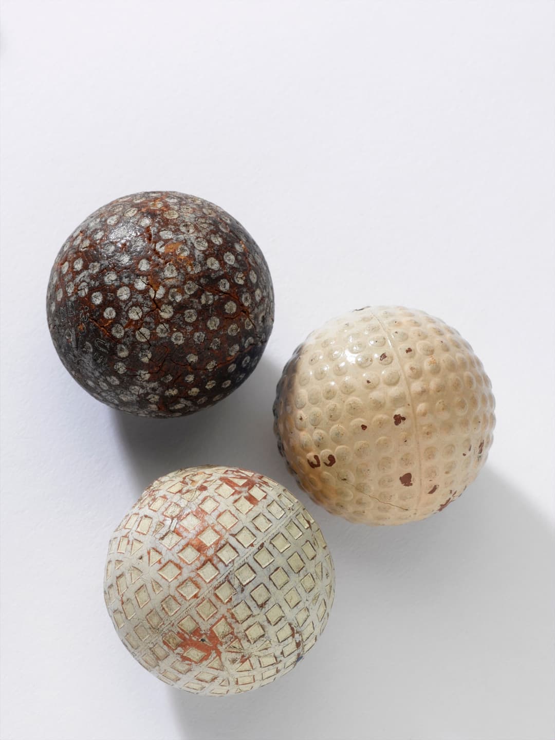 Golf Ball Dimples Explained: Number and Purpose