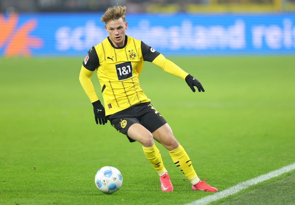 Exclusive: USA Talent Cole Campbell Hands in Dortmund Transfer Request ...