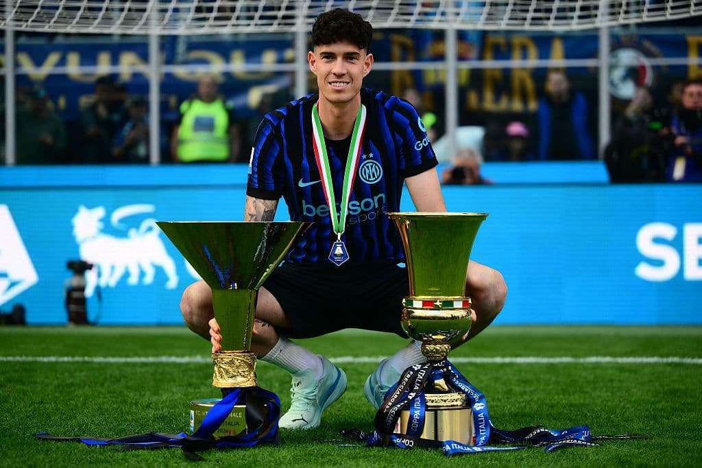 New Liverpool Boss Andoni Iraola Targets Inter Defender Alessandro Bastoni